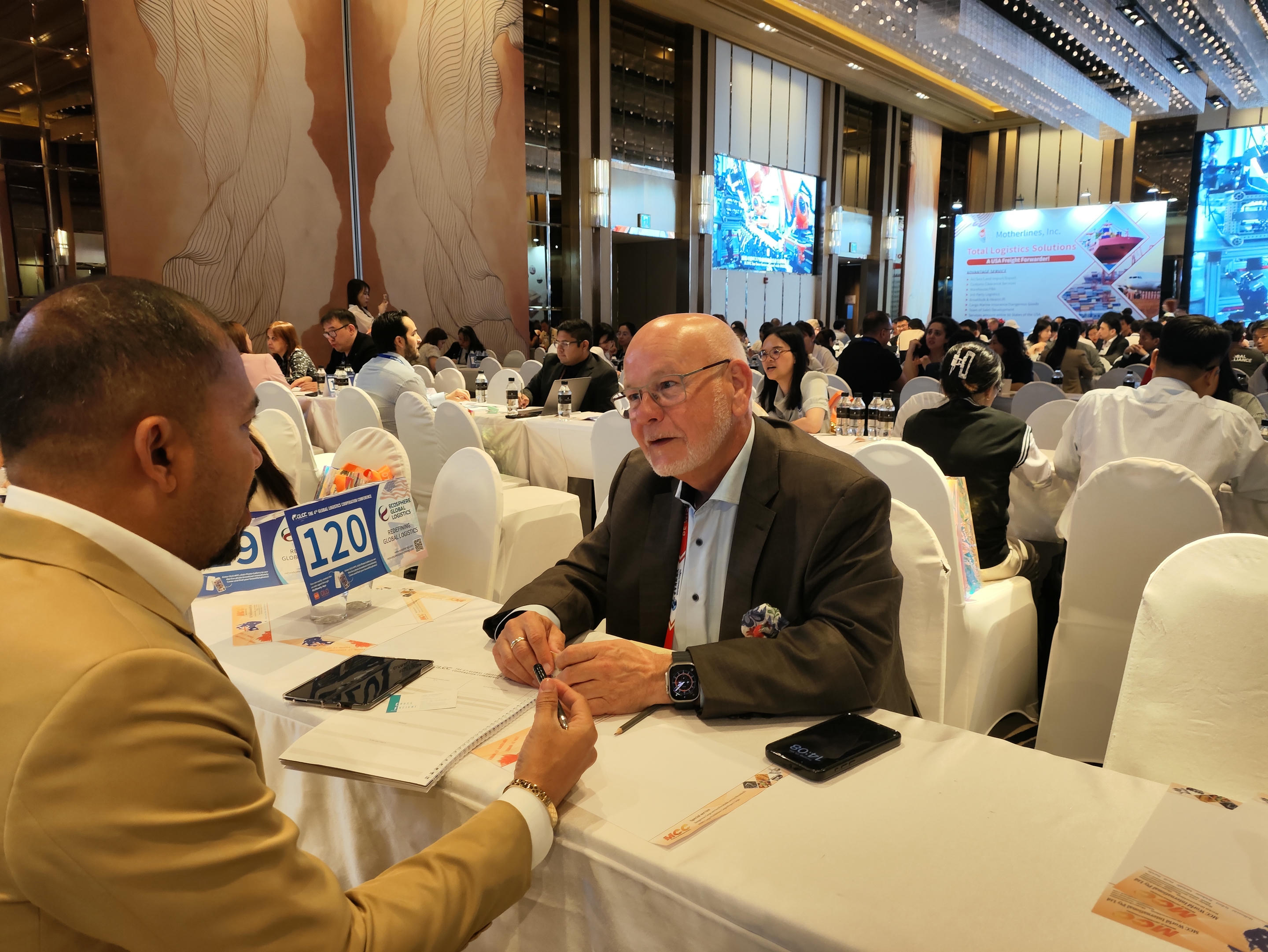 "Cross Freight" Internationale Speditionsges.mbH - olofamily